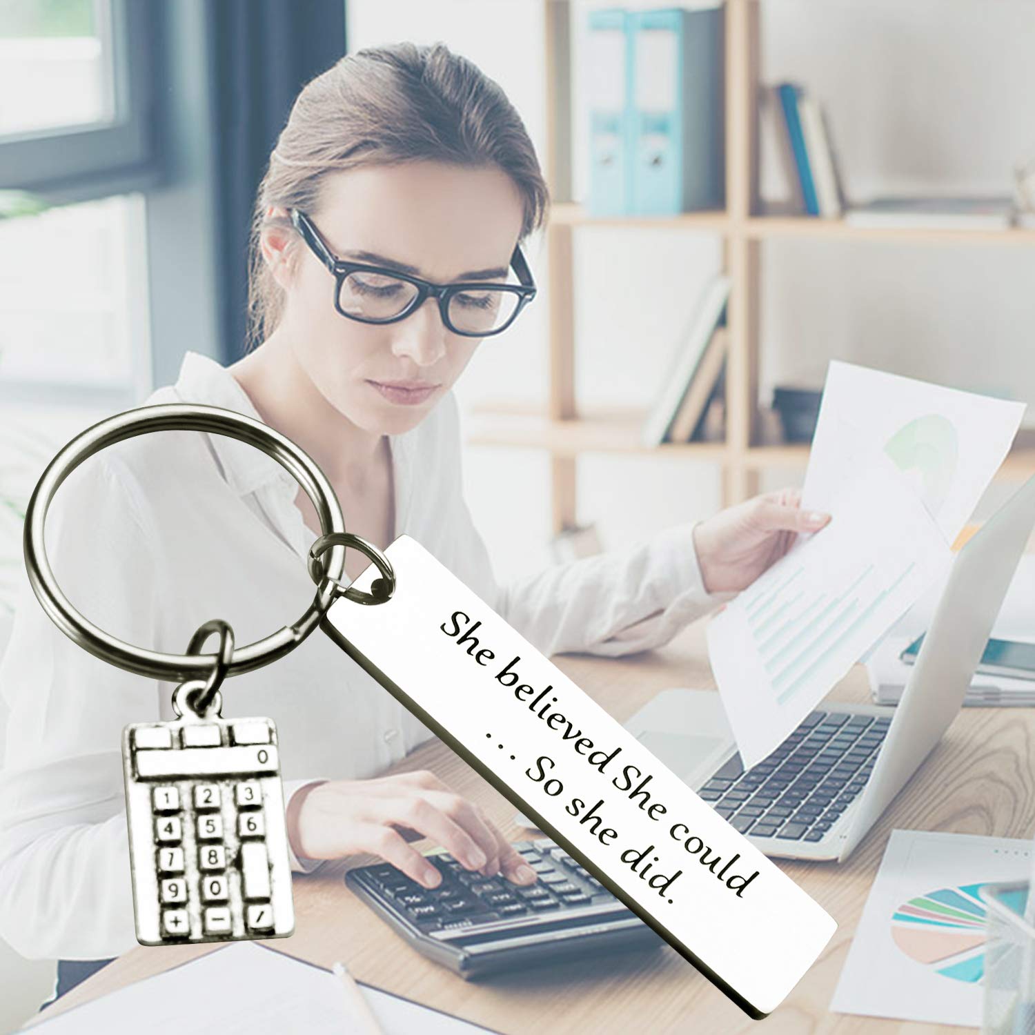 Accountant Gift CPA Gift She Believed She Could So She Did Keychain Graduation Gift for Accountant Auditor Gift (Accountant-KR)