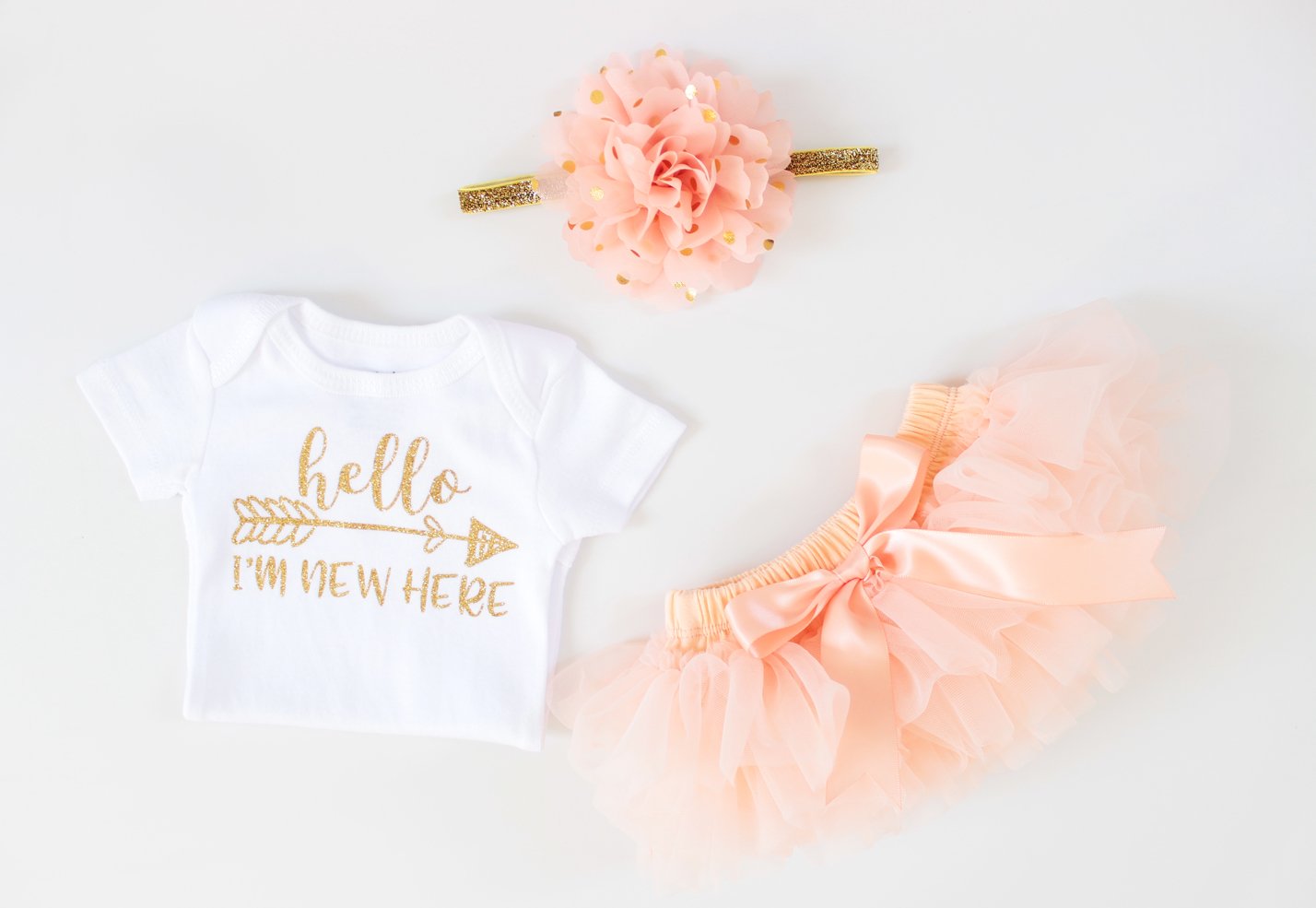 LilPinkGoose Newborn Baby Girl Coming Home Outfit Hello I am New here Bodysuits 3pcs (Newborn, Peach Long Sleeve)