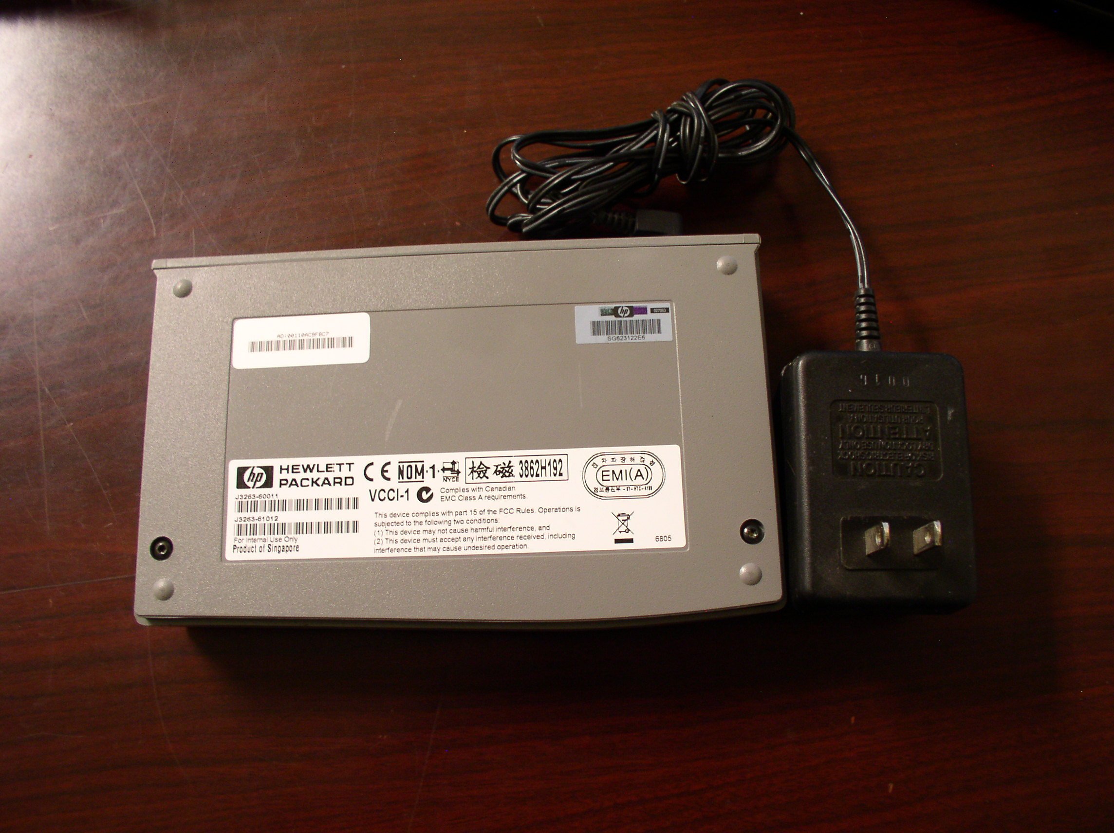 HP Jetdirect 300x J3263-60001 Exeranl Print Server W/Adapter