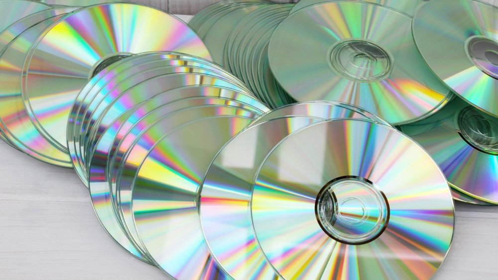 Square Deal Recordings & Supplies - New Shiny CD Compact Disc Crafts Assortment - CDXSD - (185 Discs)