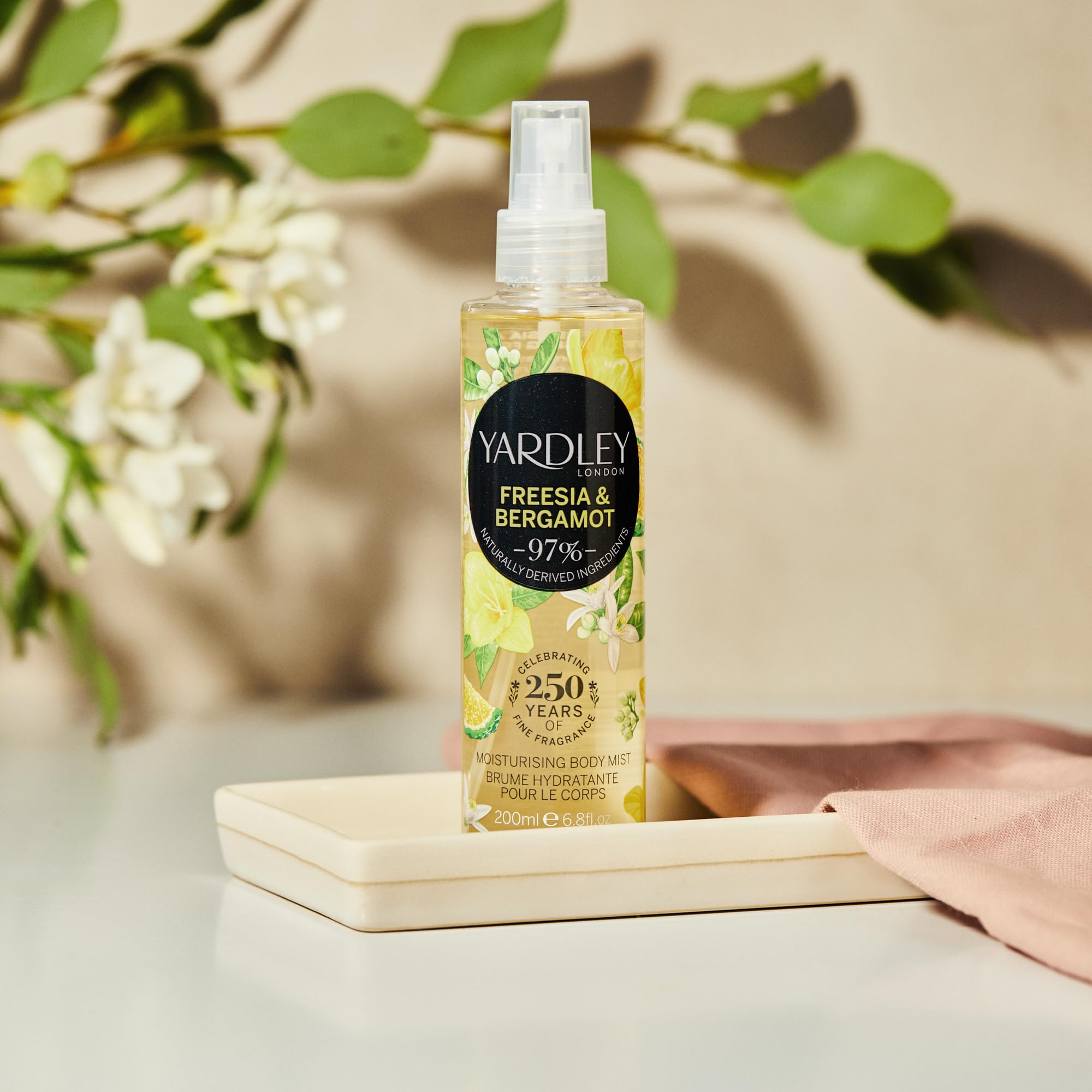 Yardley of London Freesia & Bergamot Fragrance Mist 200ml