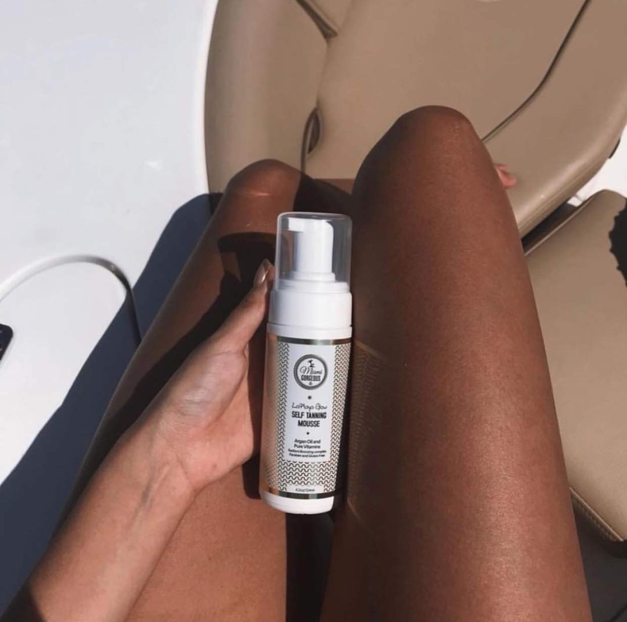 Miami Gorgeous Self Tanning Mousse LaPlaya Glow Instant Self Tanner Bronzing Mousse to Tan Skin Organic Ingredients Best Natural Self Tanner Satisfaction Guarantee 4.2 oz