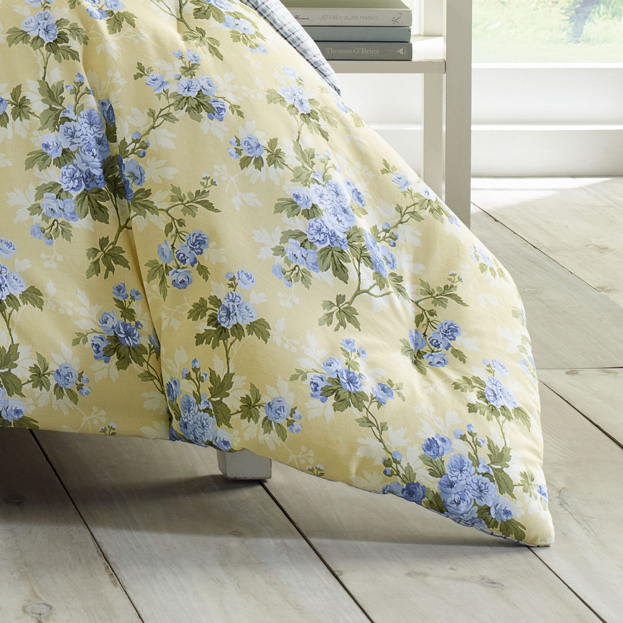 Laura Ashley - Queen Duvet Cover Set, Reversible Cotton Bedding with Matching Shams, Includes Bonus Euro Shams & Throw Pillow Covers (Cassidy Yellow, Queen)