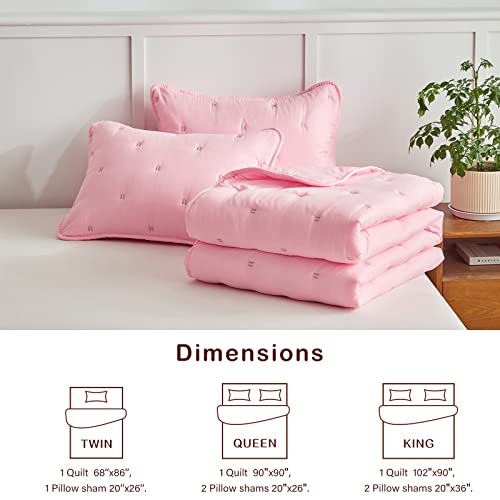 Joyreap 3 Pieces Quilt Set Queen Size Pink, Microfiber Lightweight Quilt Bedding Set, Bedspread Coverlet Bed Cover for All Season, 1 Quilt and 2 Pillow Shams- 90x90 inches