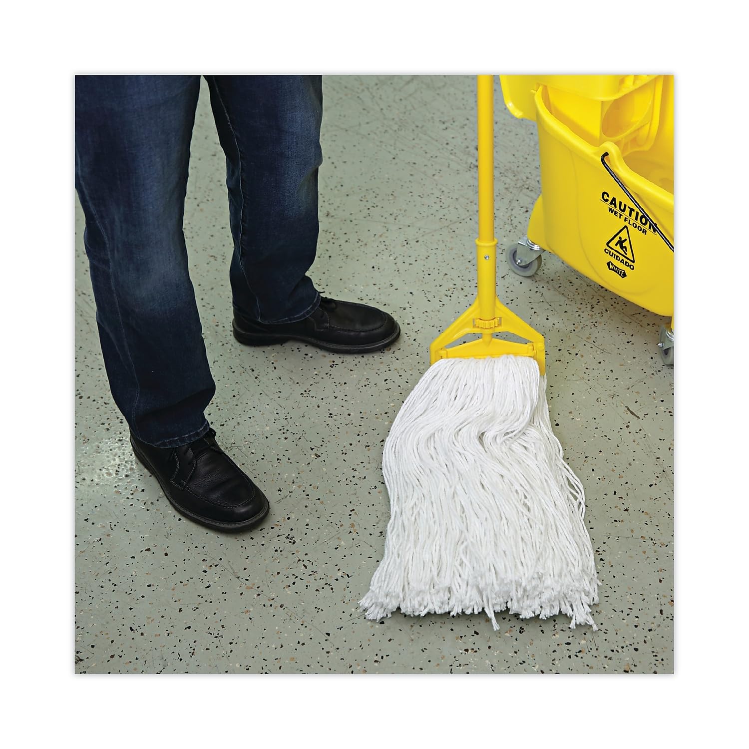 Boardwalk BWK232R 232R Mop Premium Standard Head Rayon Fiber 32oz White 12/Carton, 32 oz
