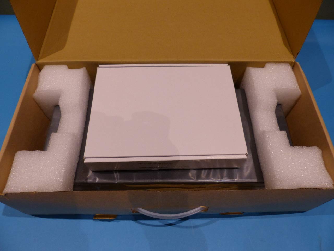 MOXA UPort 1610-16 USB to 16-Port RS-232 Serial Hub, USB 2.0 hi-Speed, 921.6Kbps, 15KV ESD Protection