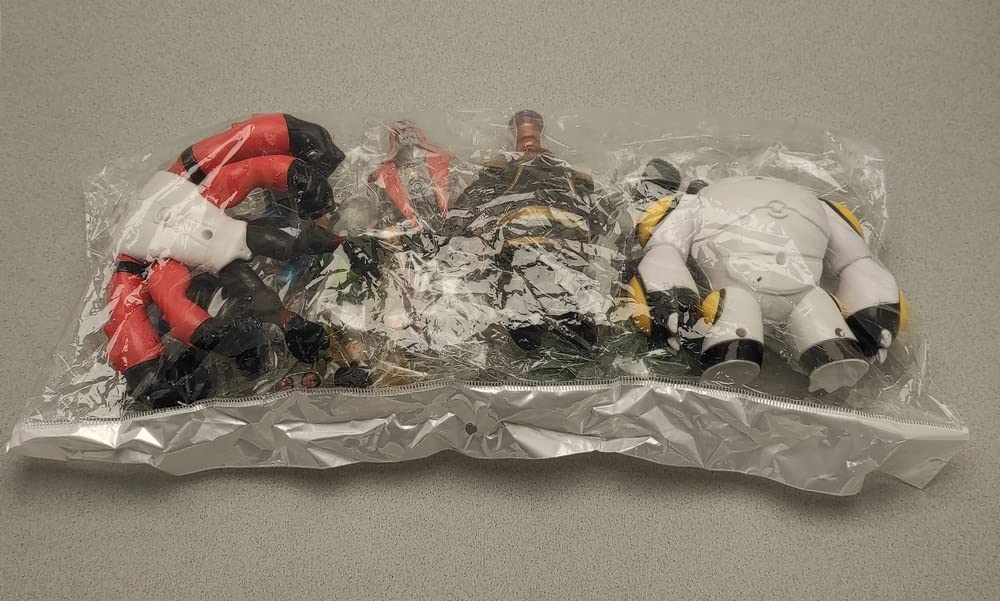 Figures Based on Ben 10 Action Figures - Set of 9 Toys [Ben Tennyson, Four Arms, Grey Matter, Kineceleran, Diamondhead, Hex, Steam Smythe, Cannonbolt, Heatblast]