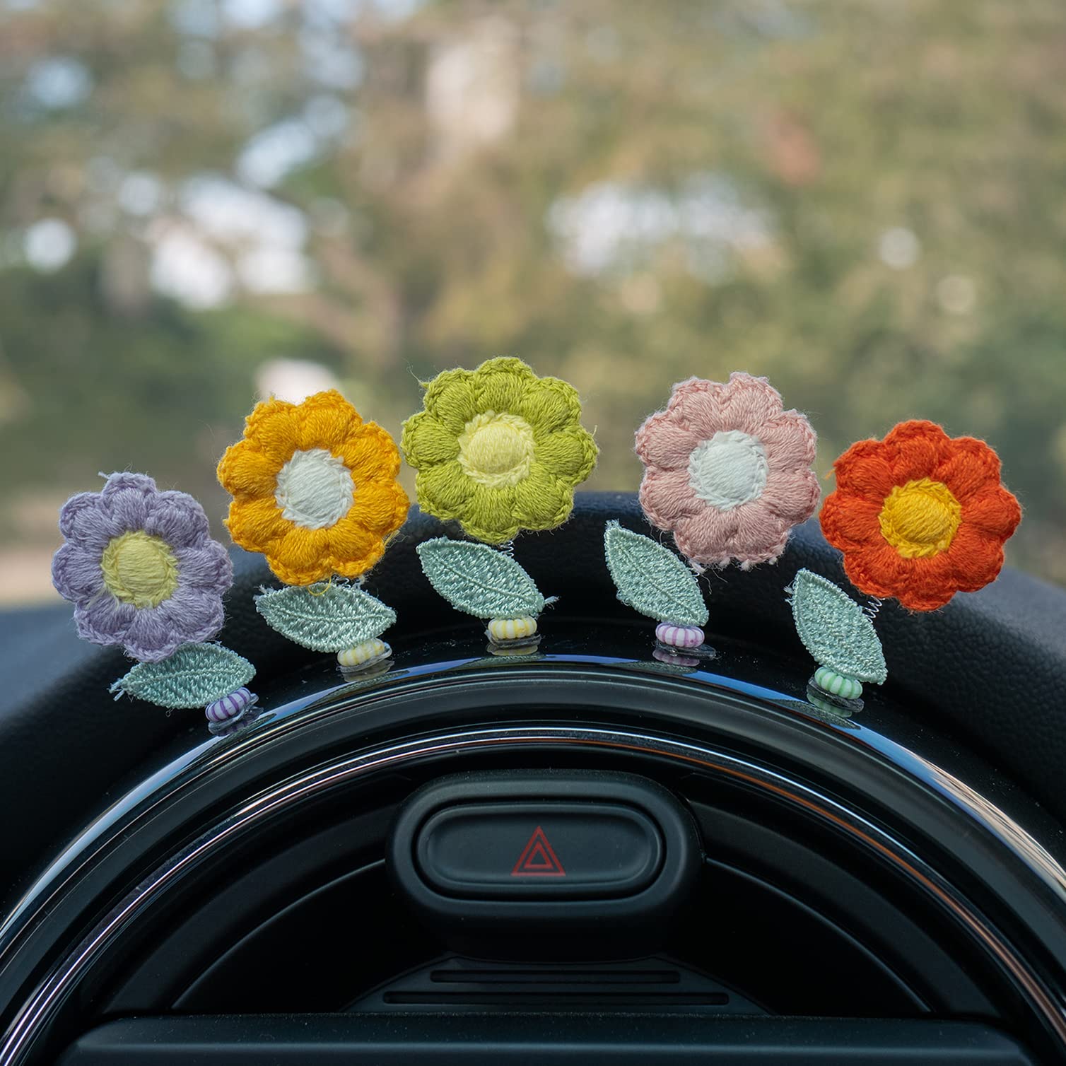 andorelse Cute Crochet Sun Flowers Shaking Bobbleheads for Car Interior Dashboard Decorations Accessories Home Office Desk Decor (7)