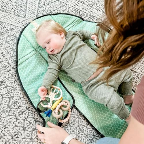 SnoofyBee - Portable Baby Changing Station: Compact, Clean-Hands Design with Dual Storage Pockets - Waterproof & Stylish (Heathered Grey)