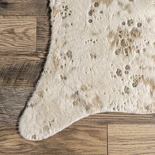 nuLOOM Iraida Contemporary Faux Cowhide Area Rug, 5' 9" x 7' 7", Off-white