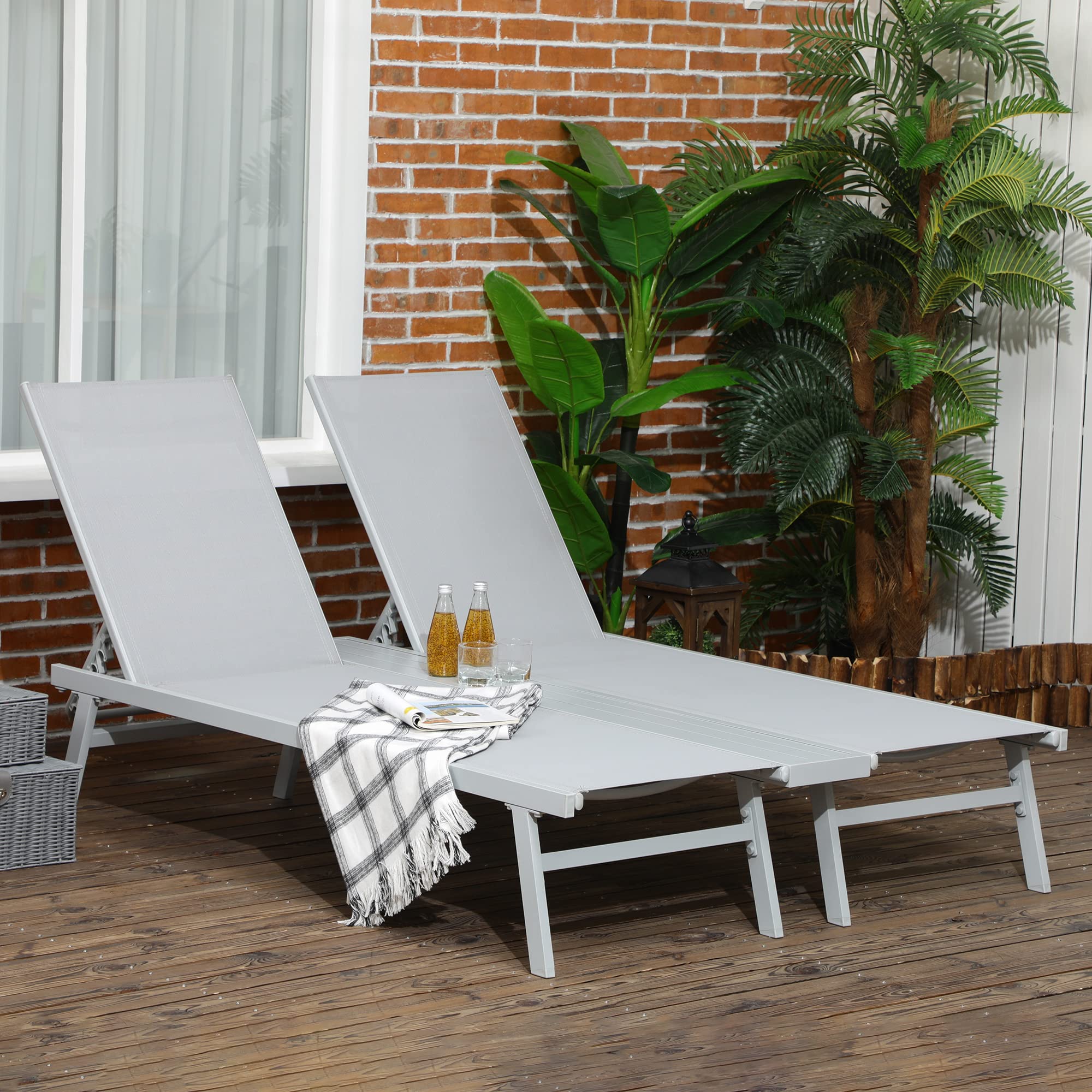 Outsunny Chaise Lounge Pool Chairs Set of 2, Aluminum Outdoor Sun Tanning Chairs with Five-Position Reclining Back, Shelf & Breathable Mesh for Beach, Yard, Patio, Light Gray