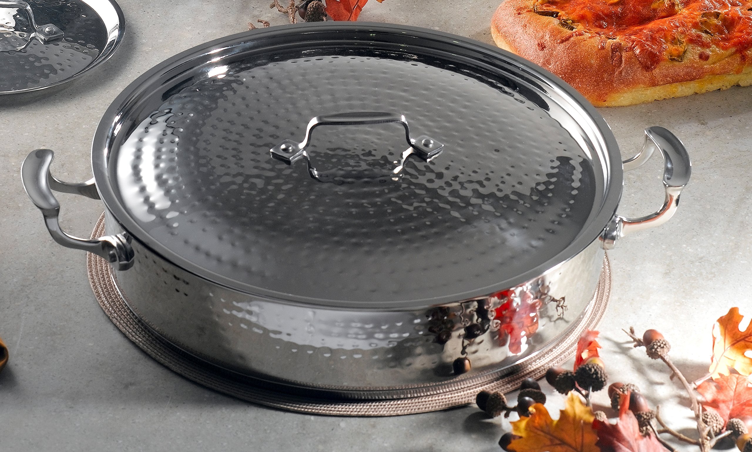 Bon Chef 60032HF Stainless Steel Induction Bottom Cucina Pot with Cover, Hammered Finish, 9 Quart Capacity, 14-5/8" Diameter x 3-5/8" Height