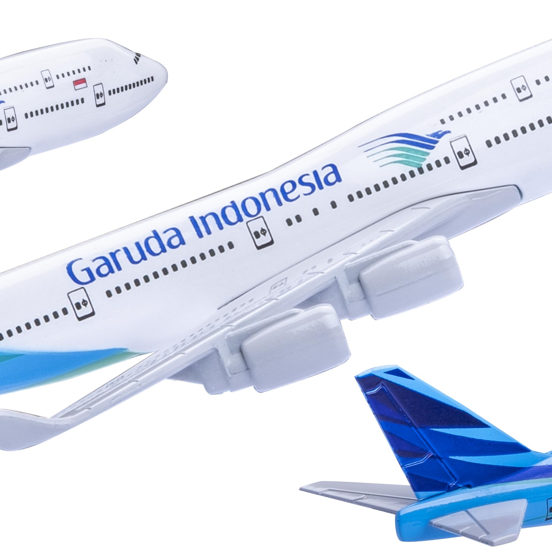 Bswath Model Plane 1:400 Scale Model Indonesian Airlines B747 Model Airplane Diecast Airplanes Metal Plane Model for Gift(Green