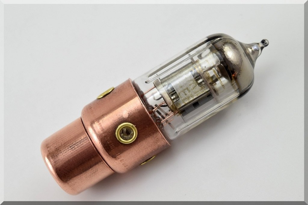 Handmade 64GB Green Porthole Pentode Electron Vacuum Tube USB Flash Drive. Steampunk/Industrial Style