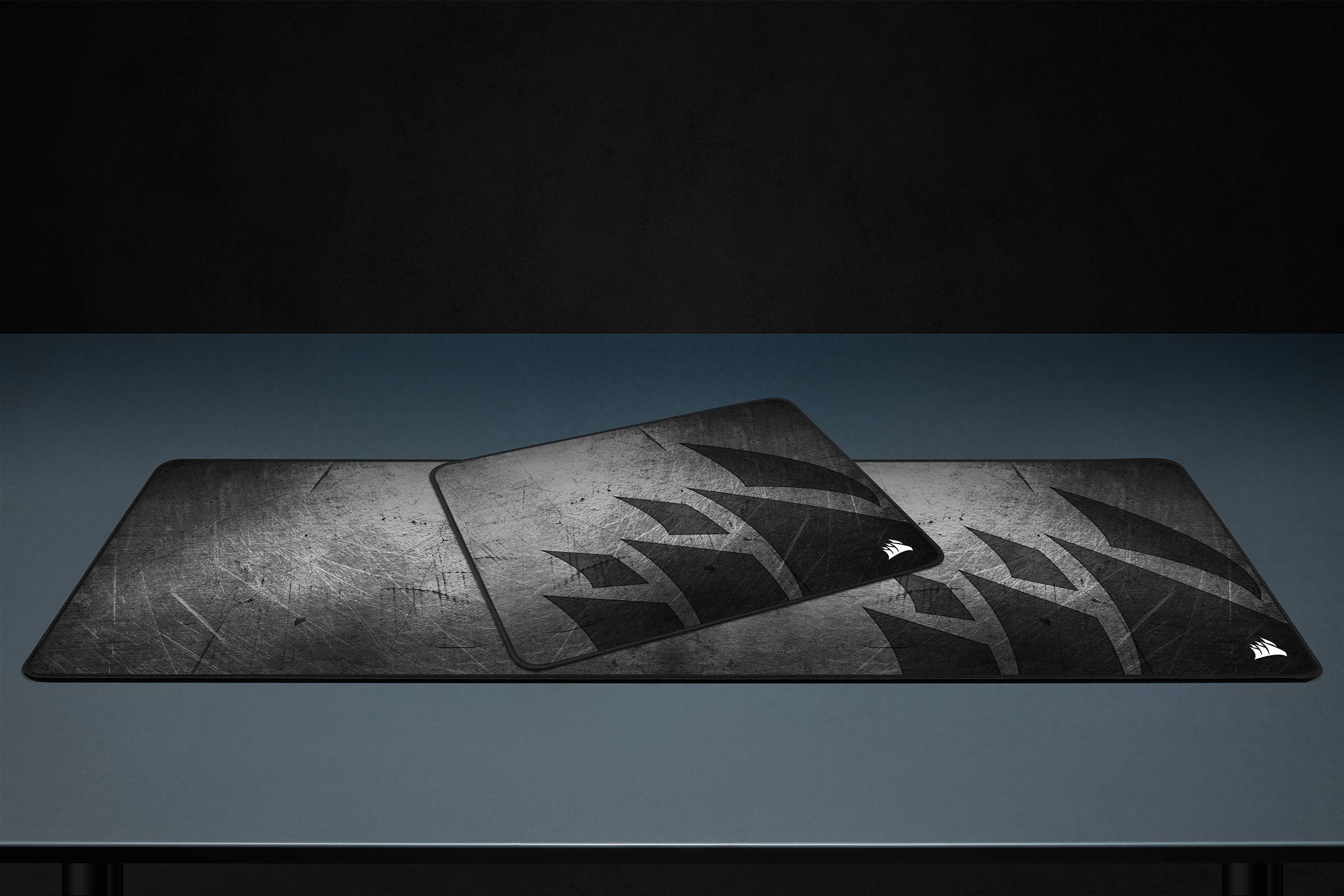 Corsair MM300 PRO Premium Spill-Proof Cloth Gaming Mouse Pad – Extended - Multicolor