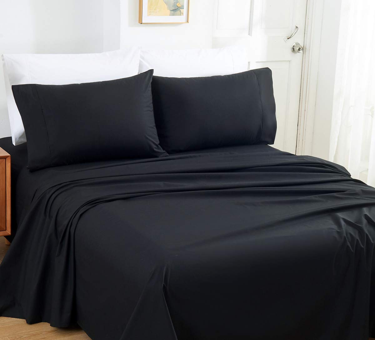 AKK 100% Cotton Queen Sheet Set - Crisp and Cooling Percale Weave - Hotel Luxury Breathable 4 Piece Bed Sheets - Real 300 Thread Count - 17 Inches Deep Pocket with All-Around Elastic, Black