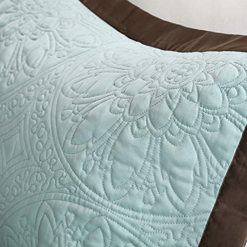 Madison Park Cozy Comforter Set Casual Modern Design All Season, Matching Bed Skirt, Decorative Pillows, King (104 x 92 in), Blue, 9 Piece