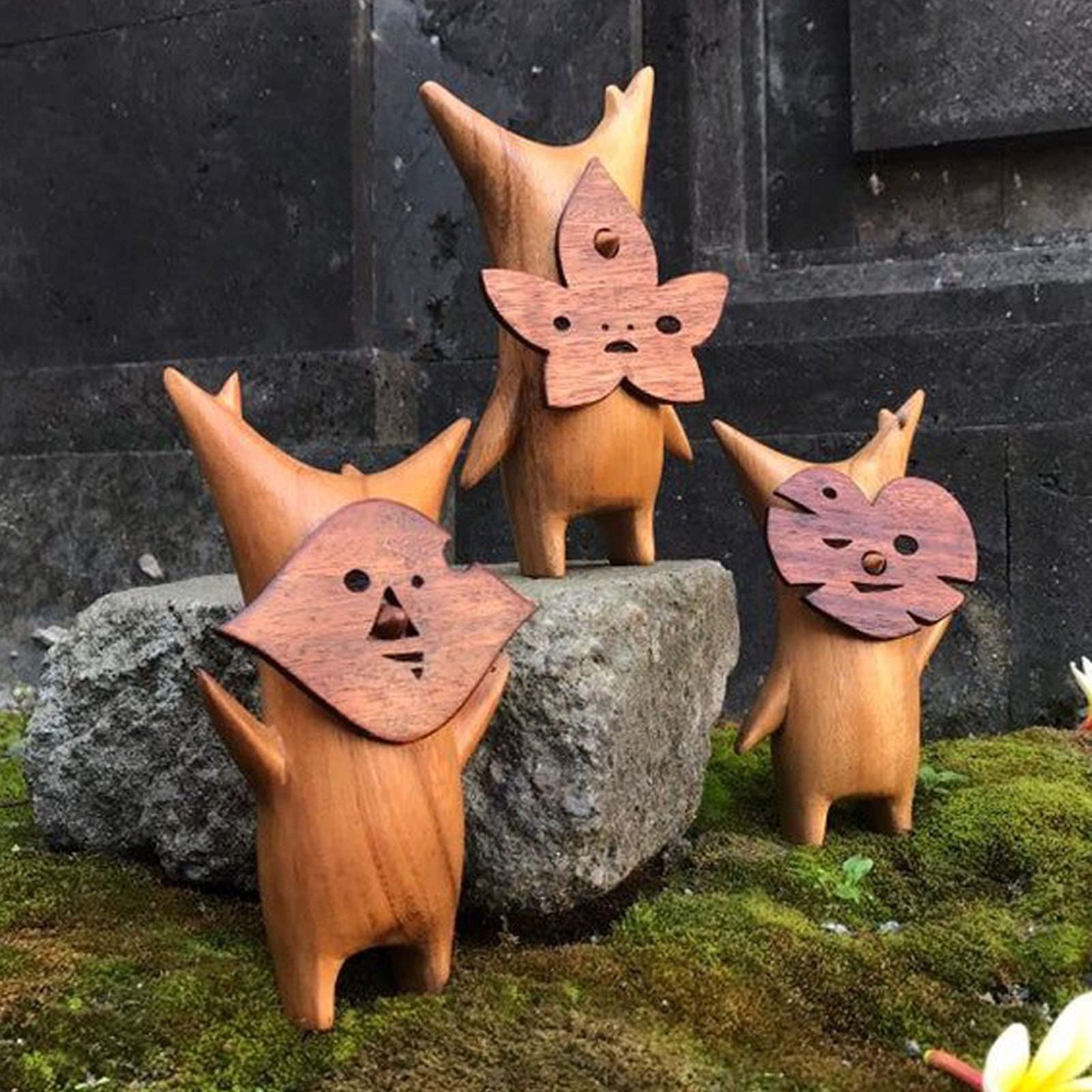Garden Decor Crafts Creative Cute Expression Korogu Family Safe Wooden Grain Resin Leaf Fairy Ornaments for Home Office Car Interior Decor (A Set)