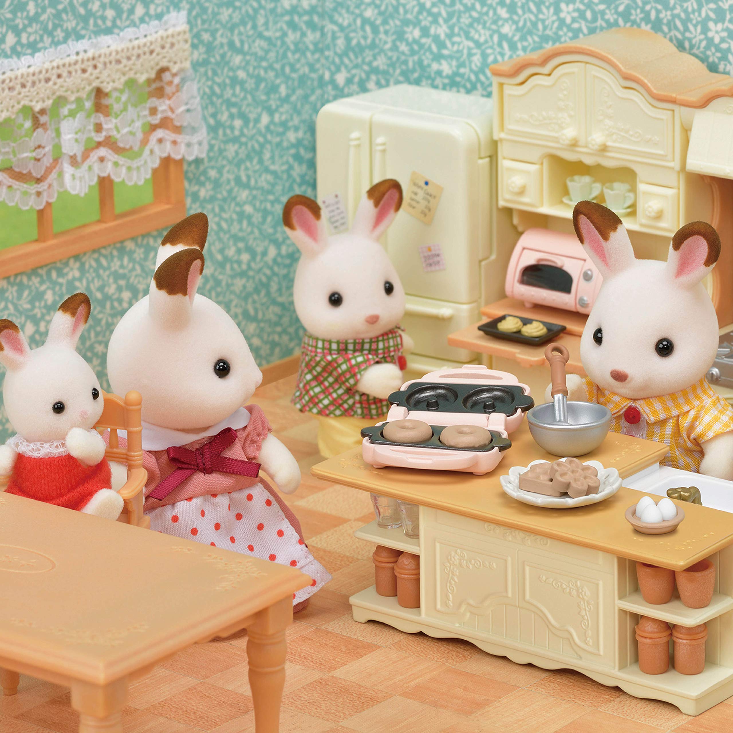 Calico Critters Kitchen Island - Toy Dollhouse Furniture and Accesories Set - Enhance Your Dollhouse with a Functional and Interactive Cooking Center