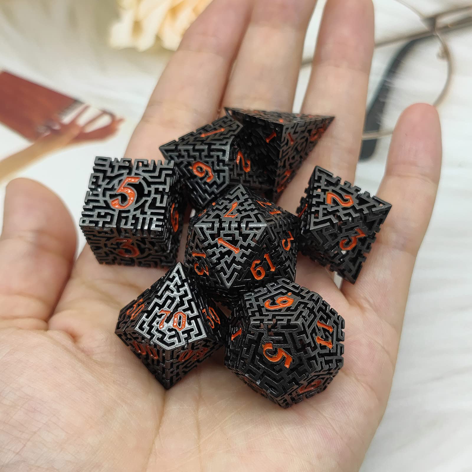 DND Metal Hollow Dice 7 Piece Set - (Free Metal Box) Maze Polyhedron Dice Suitable for Board Game RPG Math Teaching Warhammer MTG Game Dice (Pearl Gun)