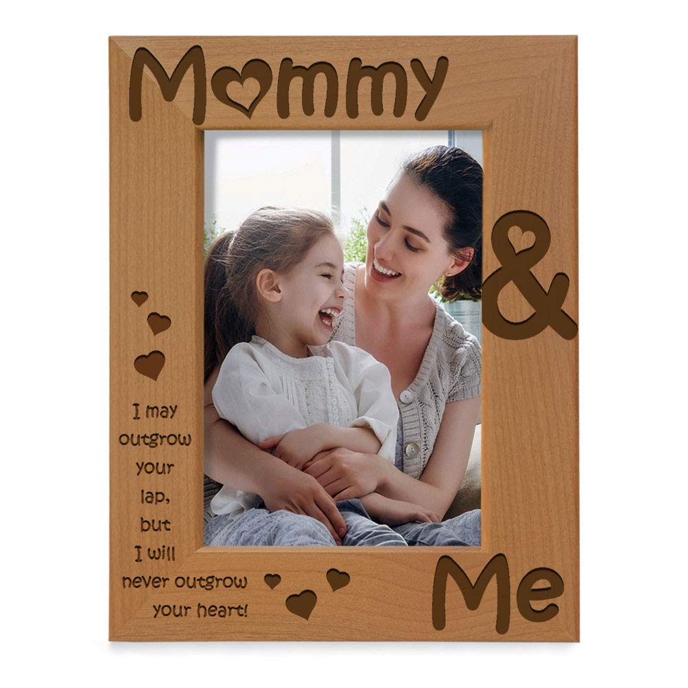 KATE POSH - Mommy & Me Engraved Natural Wood Picture Frame, I Love Mommy Photo Frame, New Baby Gifts, Nursery Picture Frame, New Mom Gifts (5x7-Vertical)