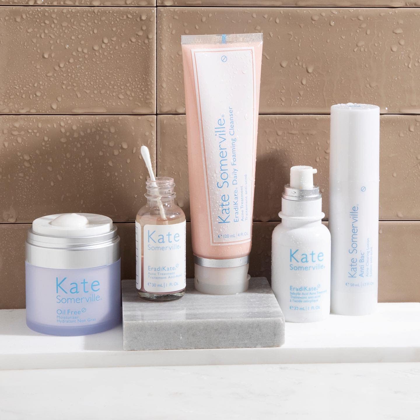 Kate Somerville Oil Free Moisturizer - Clinically Formulated for Oily Skin β Lightweight, Hydrating Daily Oil Control Face Cream, 1.7 Fl Oz