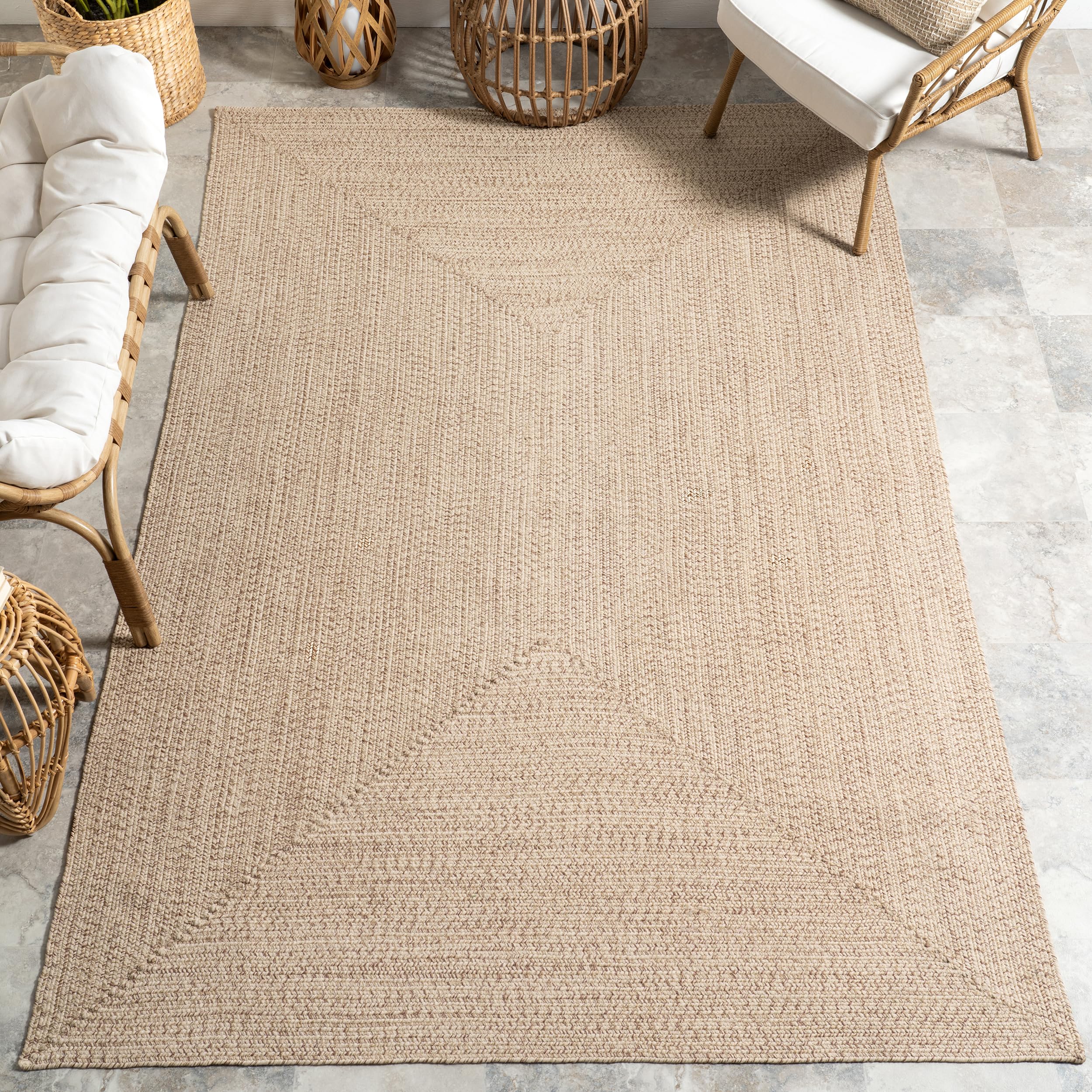 nuLOOM Braided Indoor/Outdoor Area Rug, 5' Round, Wynn Tan