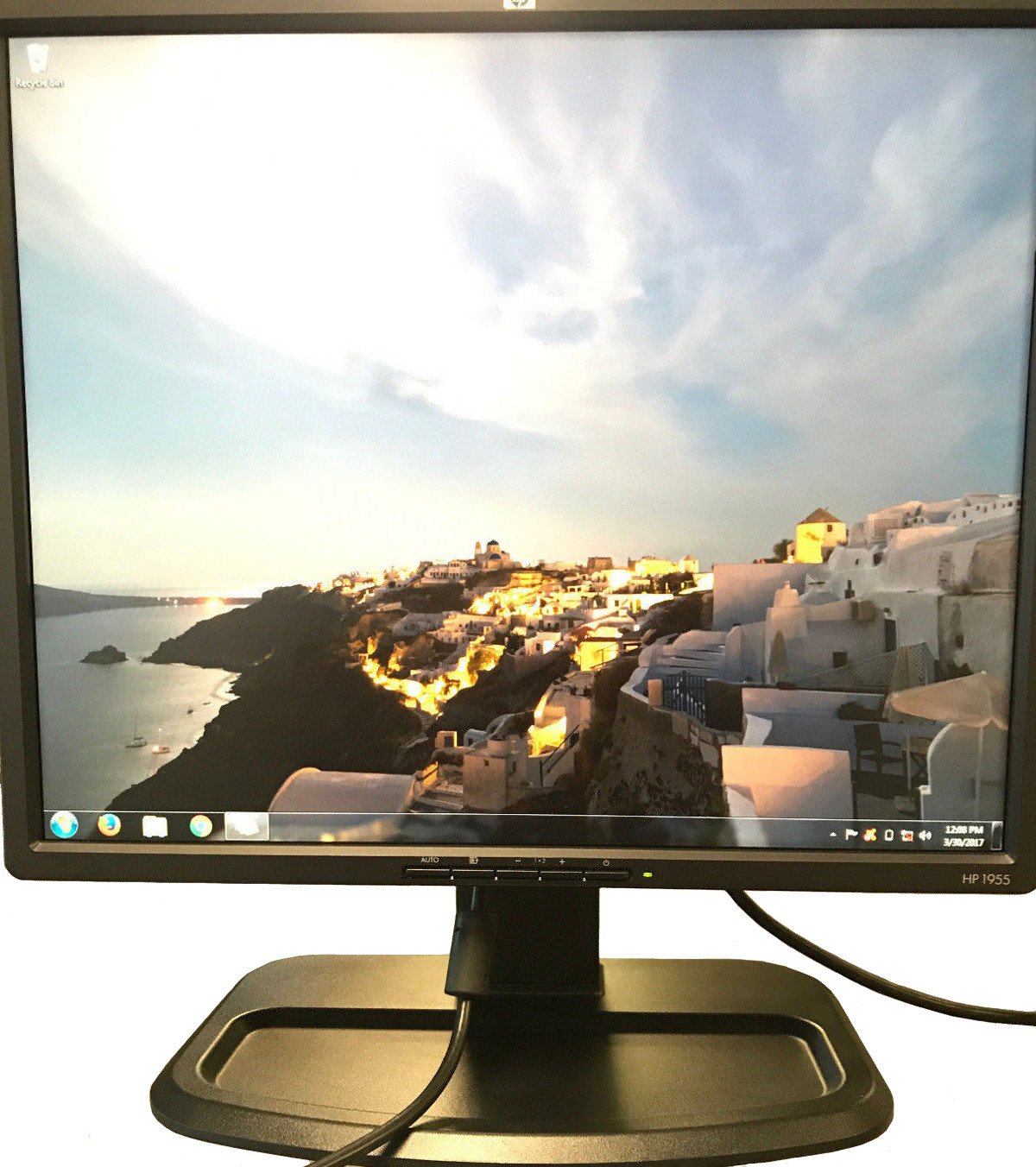 HP L1745 17-Inch LCD Monitor (GE178A8#ABA)