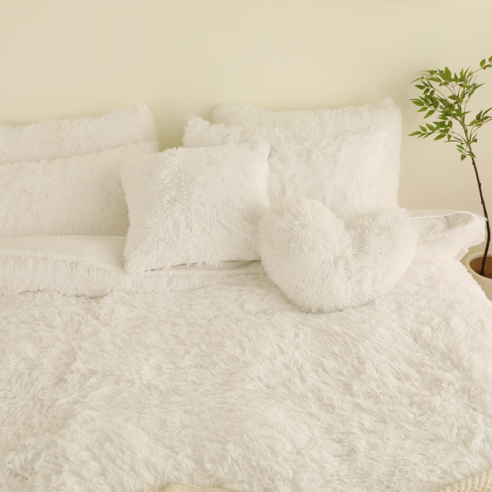 HAIHUA Faux Fur Plush White Comforter Cover Queen Set 9 Pieces,Shaggy Luxury White Bedding Set, Soft Fluffy Bed Sets Full Queen with Duvet Cover and Sheets (White, Full/Queen)