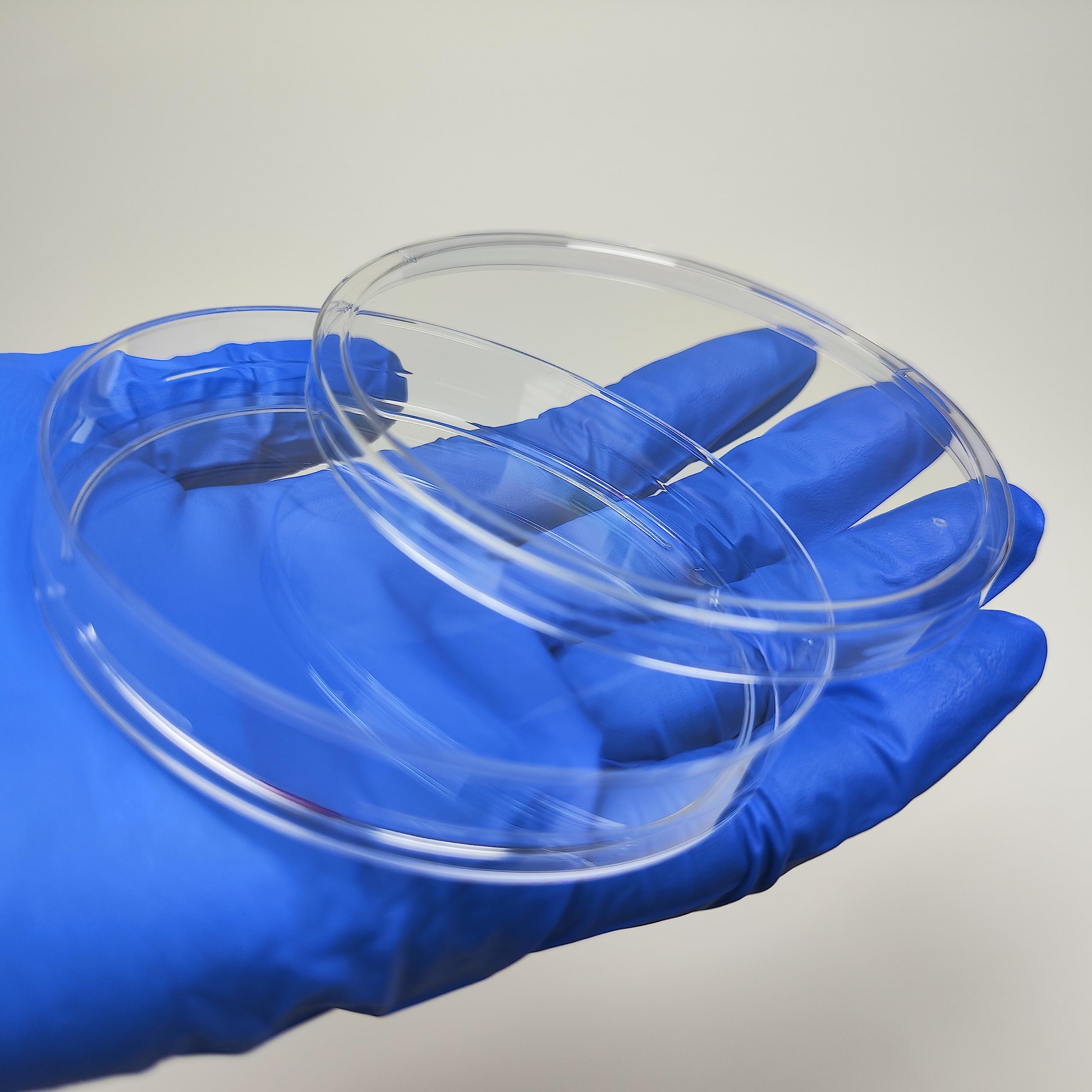 BIPEE Plastic Petri Dishes with Lids,Mold Testing kit,Mycology Supplies agar Plates- Perfect for Cell Culture and Microbiology Experiments(150 x 15mm,Pack of 10)