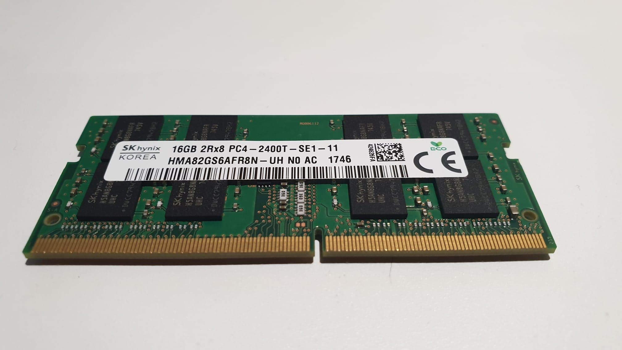Hynix HMA82GS6AFR8N-UH 16GB DDR4-2400 SODIMM