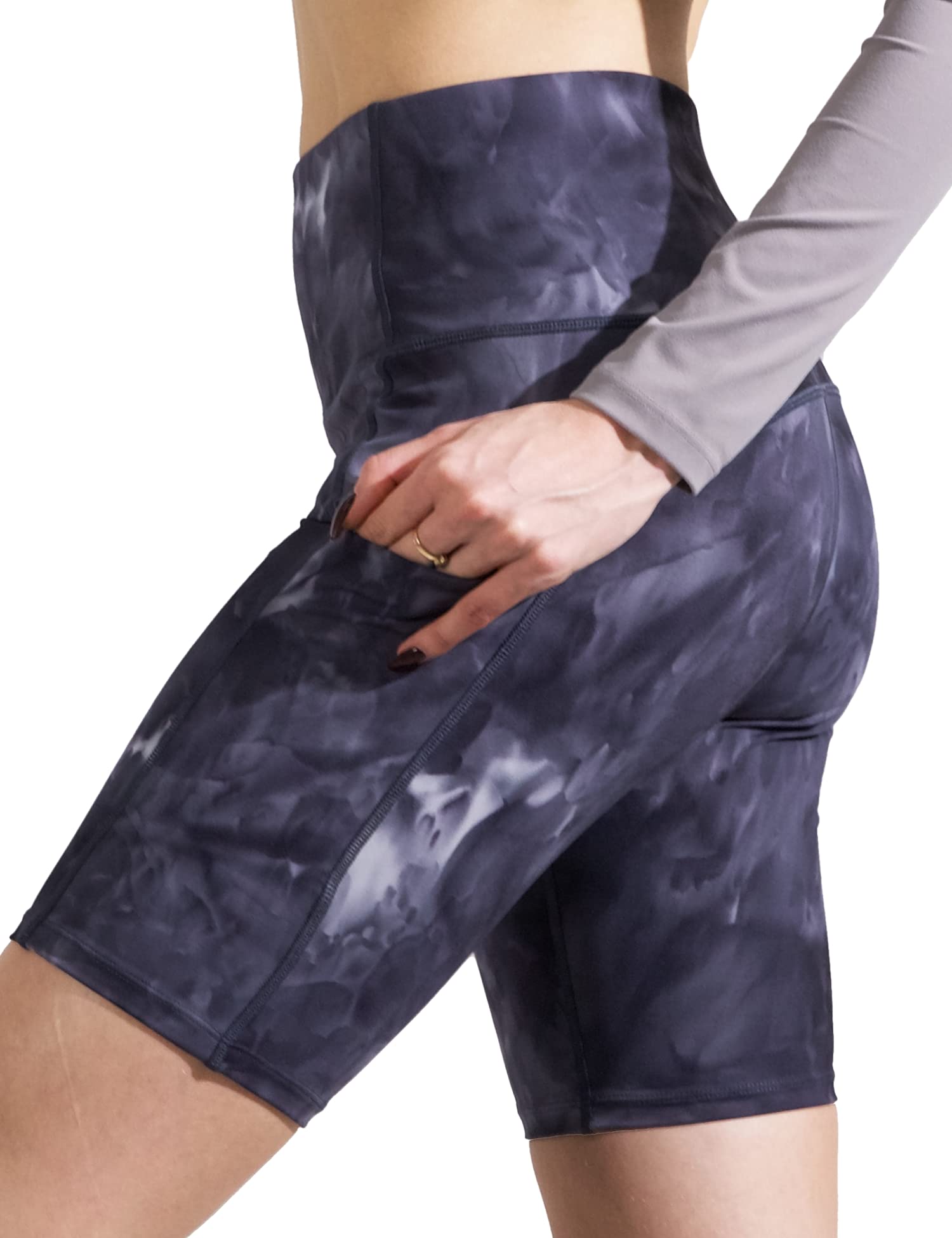 AJISAI Women's 8.5 inches Pro Compression Yoga Running Workout Biker Shorts with Side Pockets Camo M