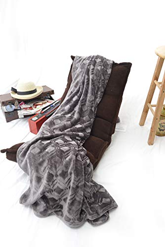 long rich HappyCare Textiles HCT BKT-001 Ultrasoft Diamond Pattern Embossed Micro Velvet Comforter and Blanket