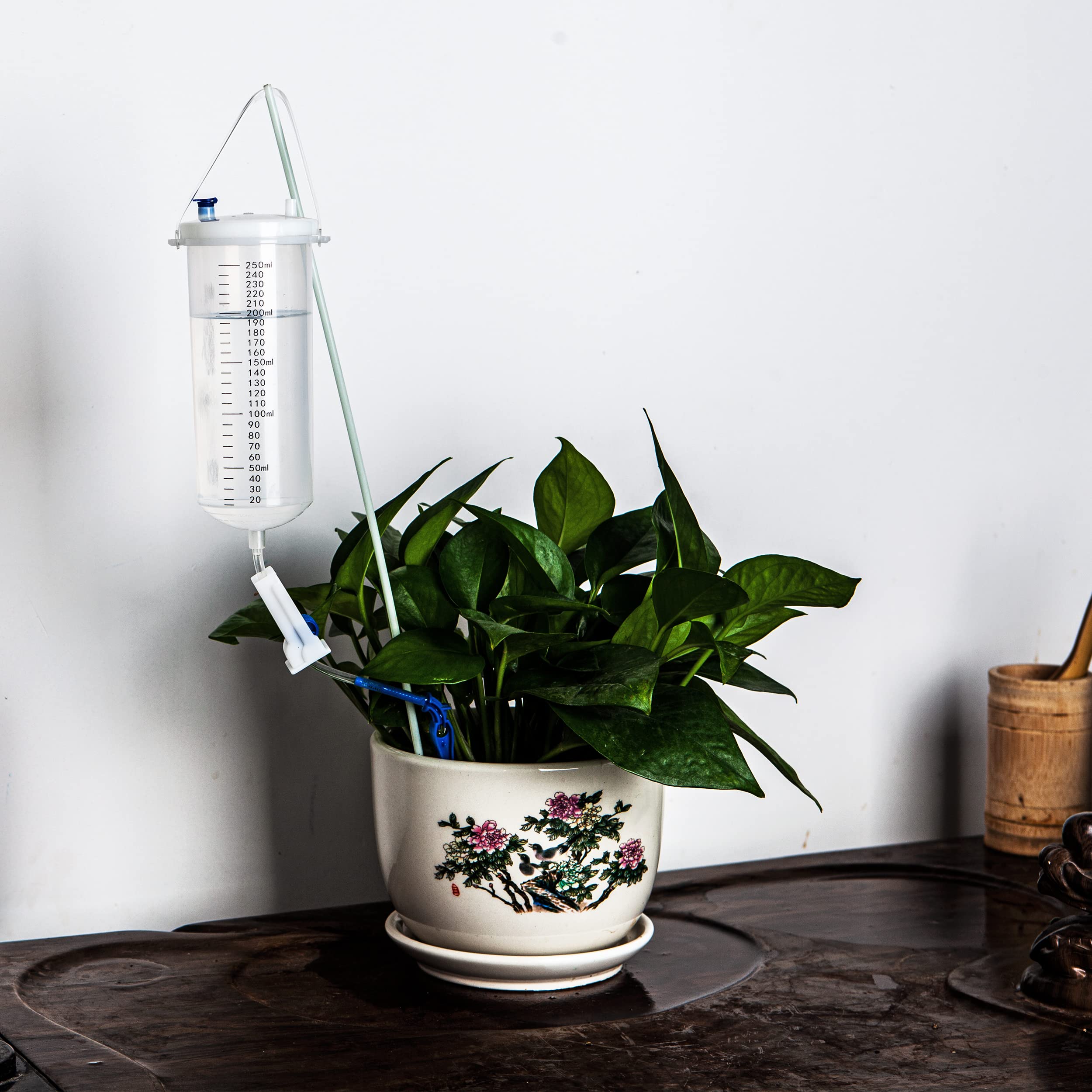 Adjustable Flow Plant Self Watering Devices Irrigation Drippers, Self Automatic Plant Watering System with 250ml Water Bag, for Indoor Outdoor Automatic Flower Watering Device Irrigation Kit with Slow