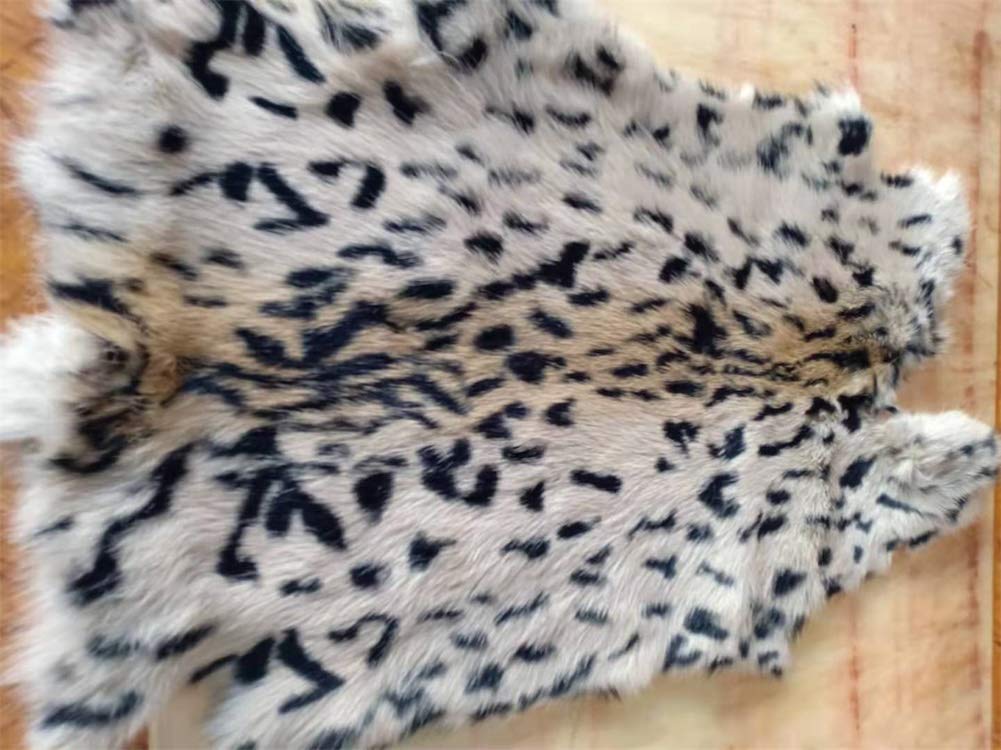 Bobcat Print Tanned Rabbit Fur Pelt Hide (10" by 12" Rabbit Pelt with Sewing Quality Leather)