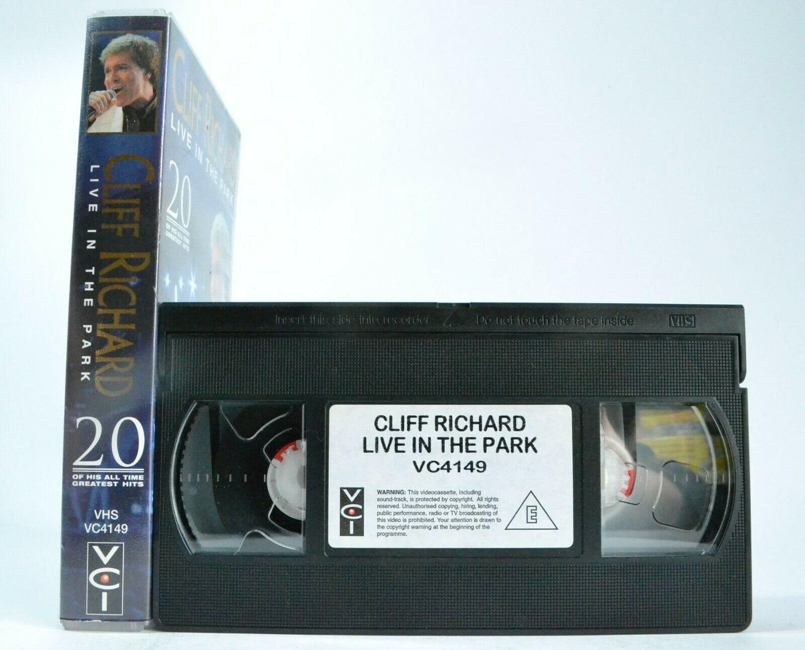 Cliff Richard: Live In The Park [VHS]