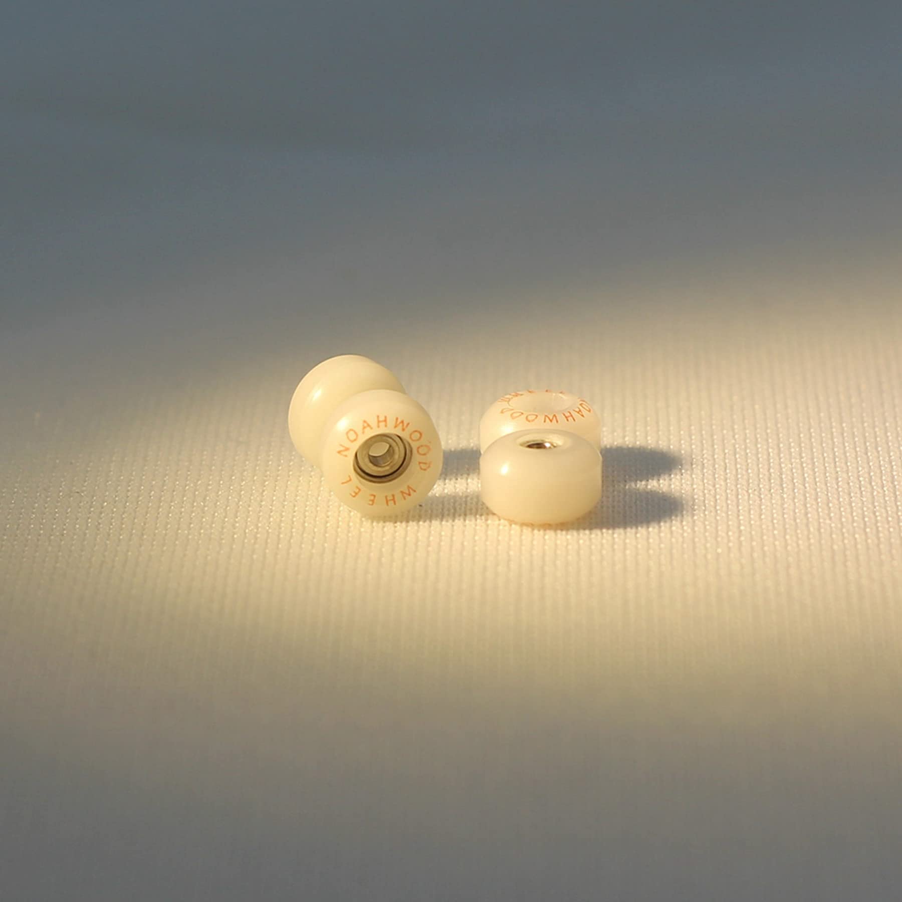 NOAHWOOD Fingerboards Parts Logo White Crown Wheels (ABEC-5 PRO Bearing) +Prince Silvery Trucks (33.8mm)