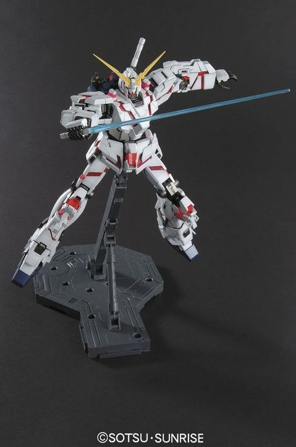 BANDAI Hobby - Gundam UC - Unicorn Gundam, Spirits MG 1/100 Model Kit
