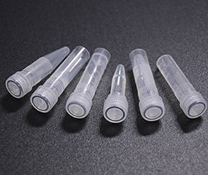 eCon Lab Supply Skirted Bottom Screw Cap Micro-Centrifuge Tubes, 1.5mL, 500/pkg. Sterile with Cap.