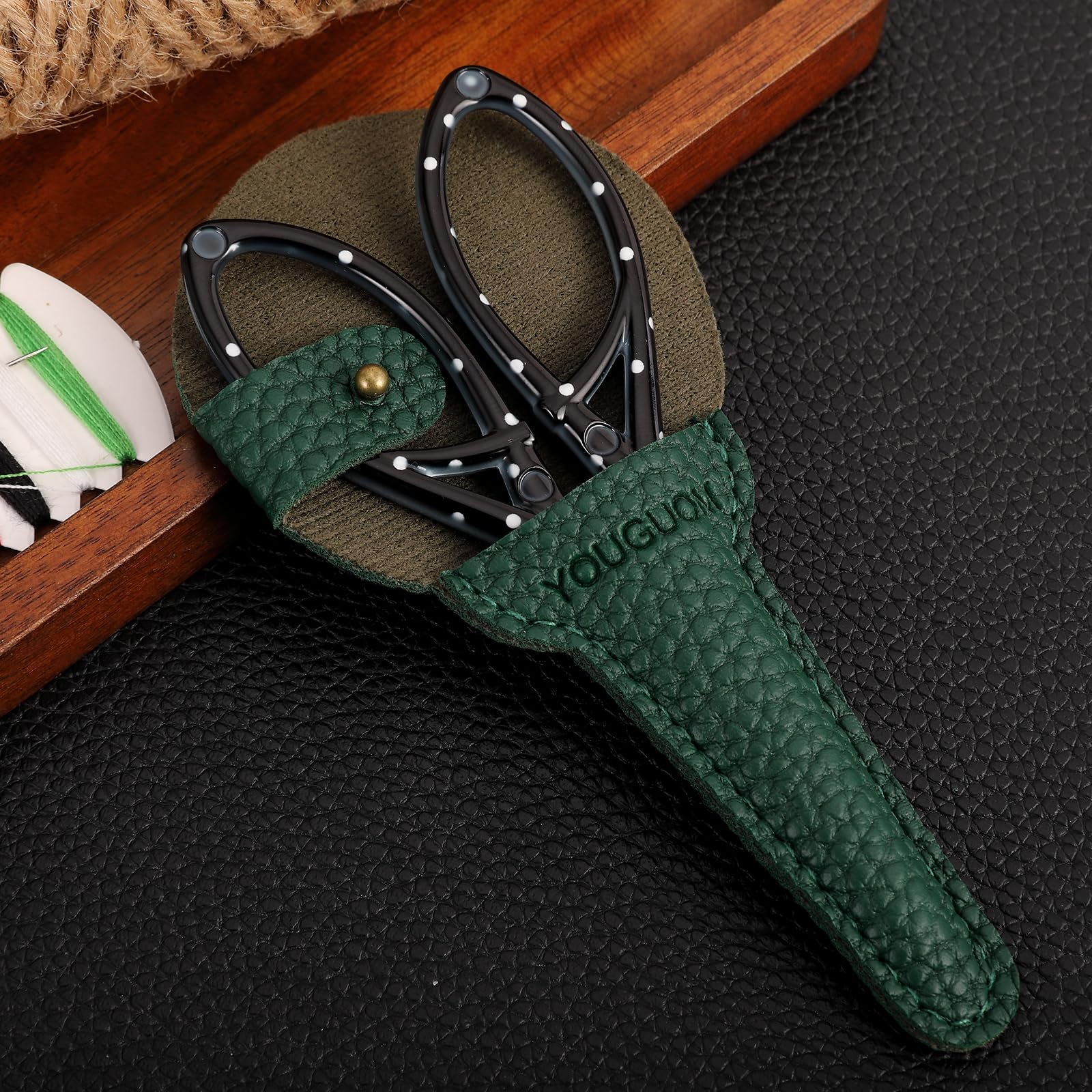 YOUGUOM Precision Embroidery Scissors Pointed Tip Detail Shears for Needlework DIY Craft Thread Paper Cutting Sewing Snips with Protective Cover