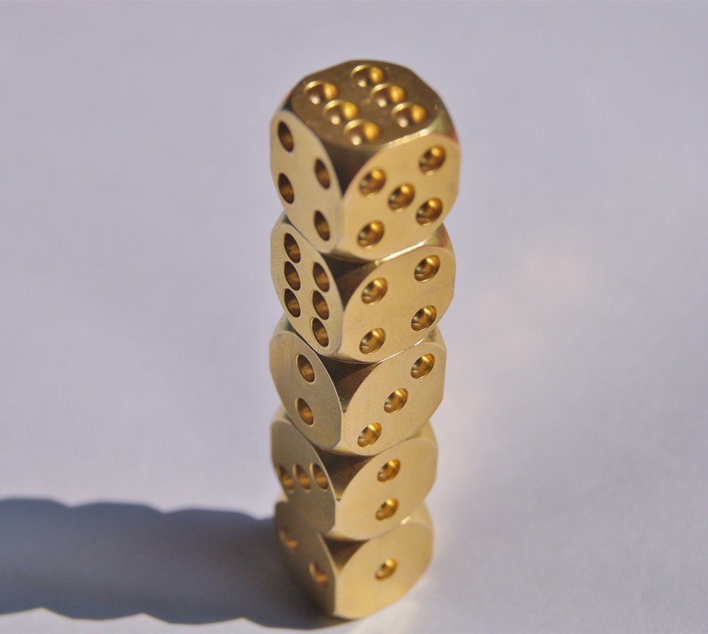eoocvt 5 in 1 Precision Aluminum Alloy Solid Metal Dices Poker Party Game Toy Portable Dice Man Boyfriend Gift (Gold Square)