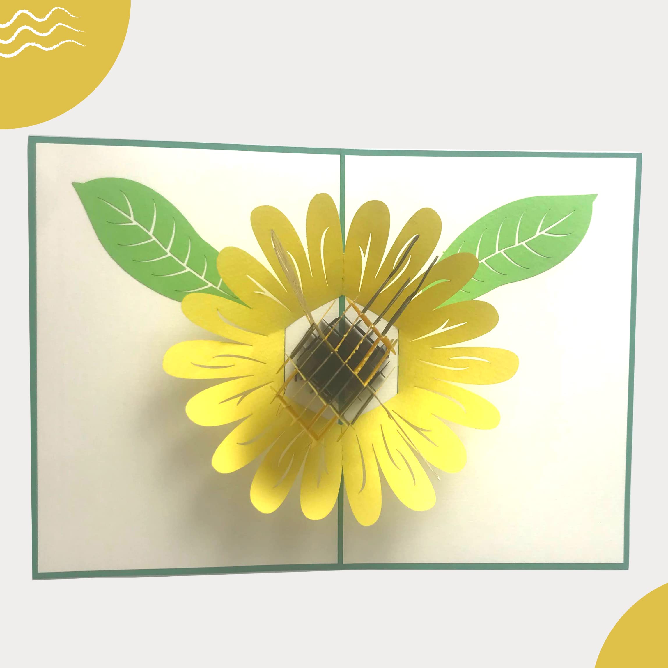 Paper Pop Up Cards 4.7x6.69 inch, bee with sunflower, 3D Popup Greeting Cards with Envelopes, perfect for pop-up bursting birthday gift.
