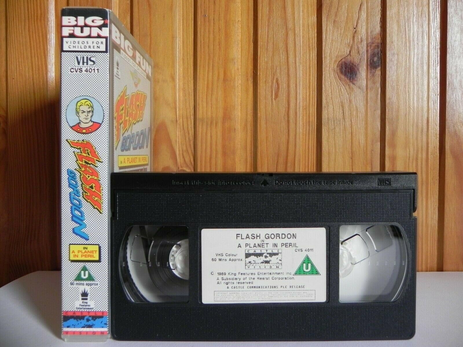 Flash Gordon: A Planet In Peril - 80's Retro - Action Animation - Kid's Pal VHS