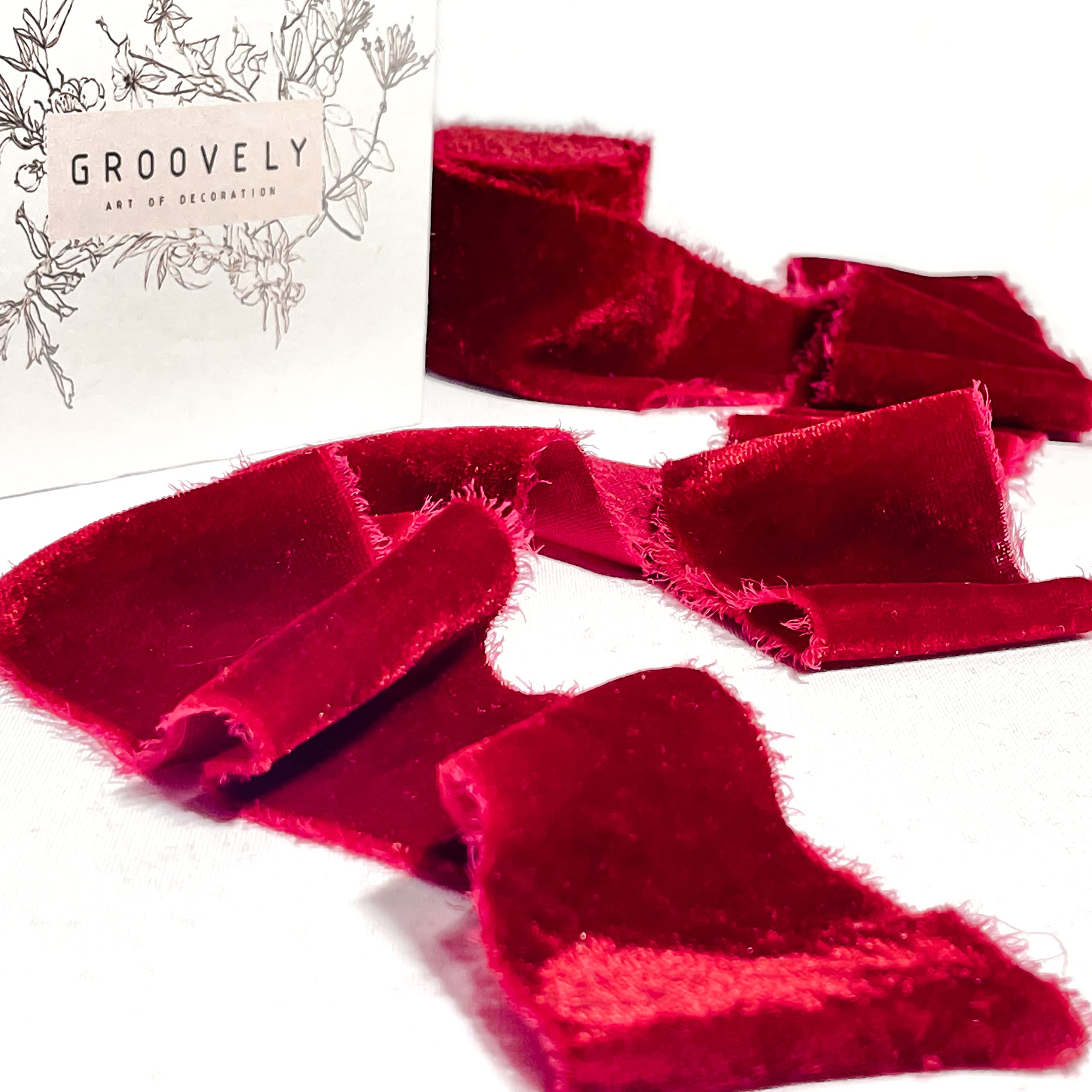 Groovely Red Velvet Ribbon for Christmas Tree, Vintage Velvet Christmas Ribbon for Gift Wrapping, Velvet Bows for Christmas Tree, Frayed Velvet Ribbon 2 inch x 3 yards