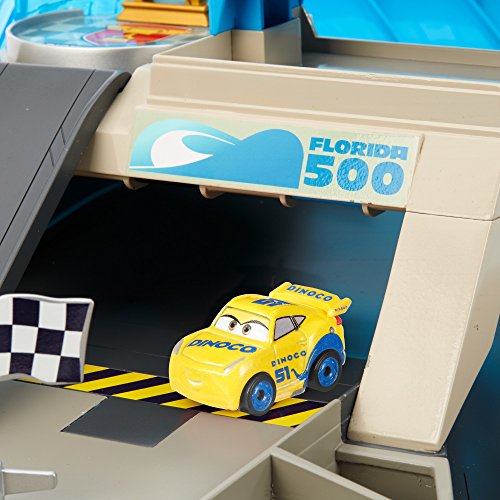 Disney Pixar Cars Mini Racers Rollin' Raceway Playset