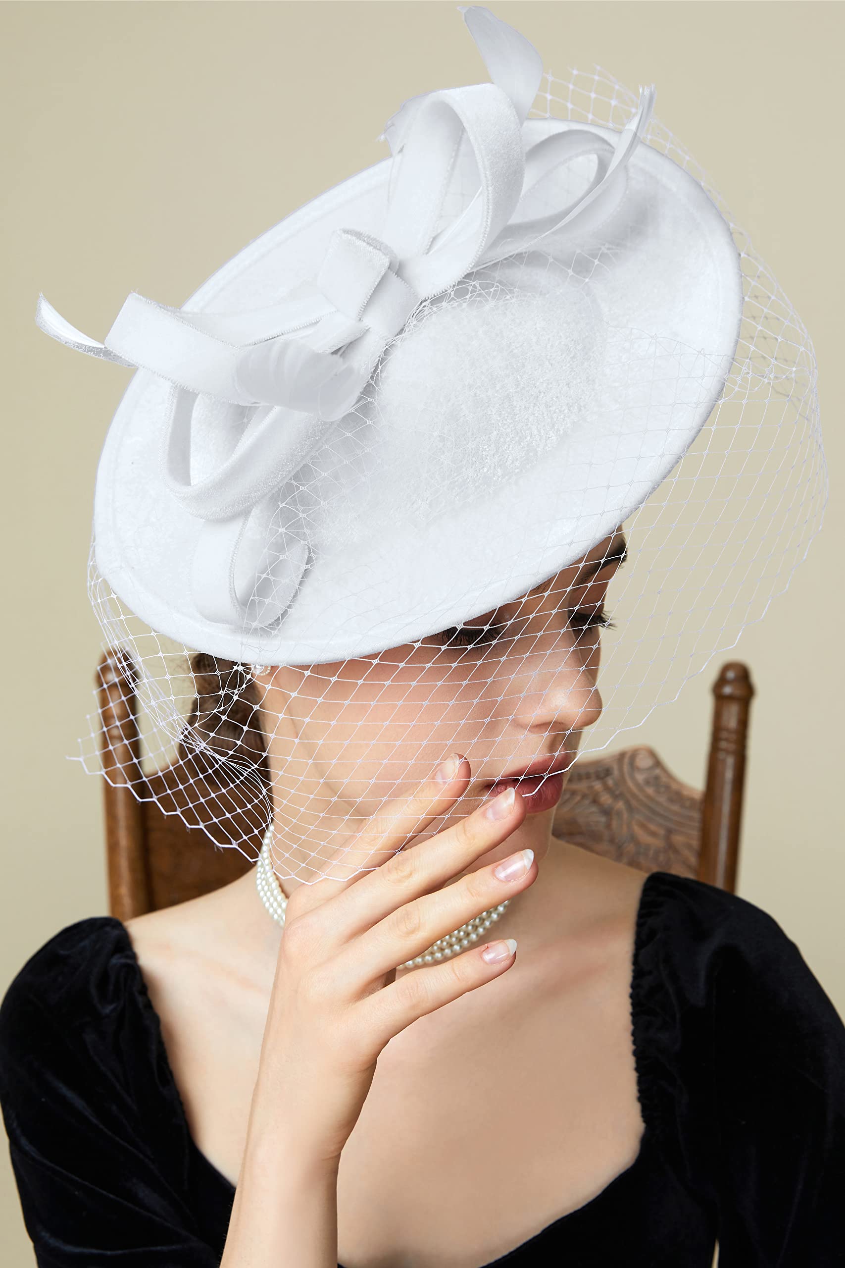 BABEYOND Tea Party Fascinator Kentucky Hat Fascinator Cocktail Pillbox Hat Derby Headband White