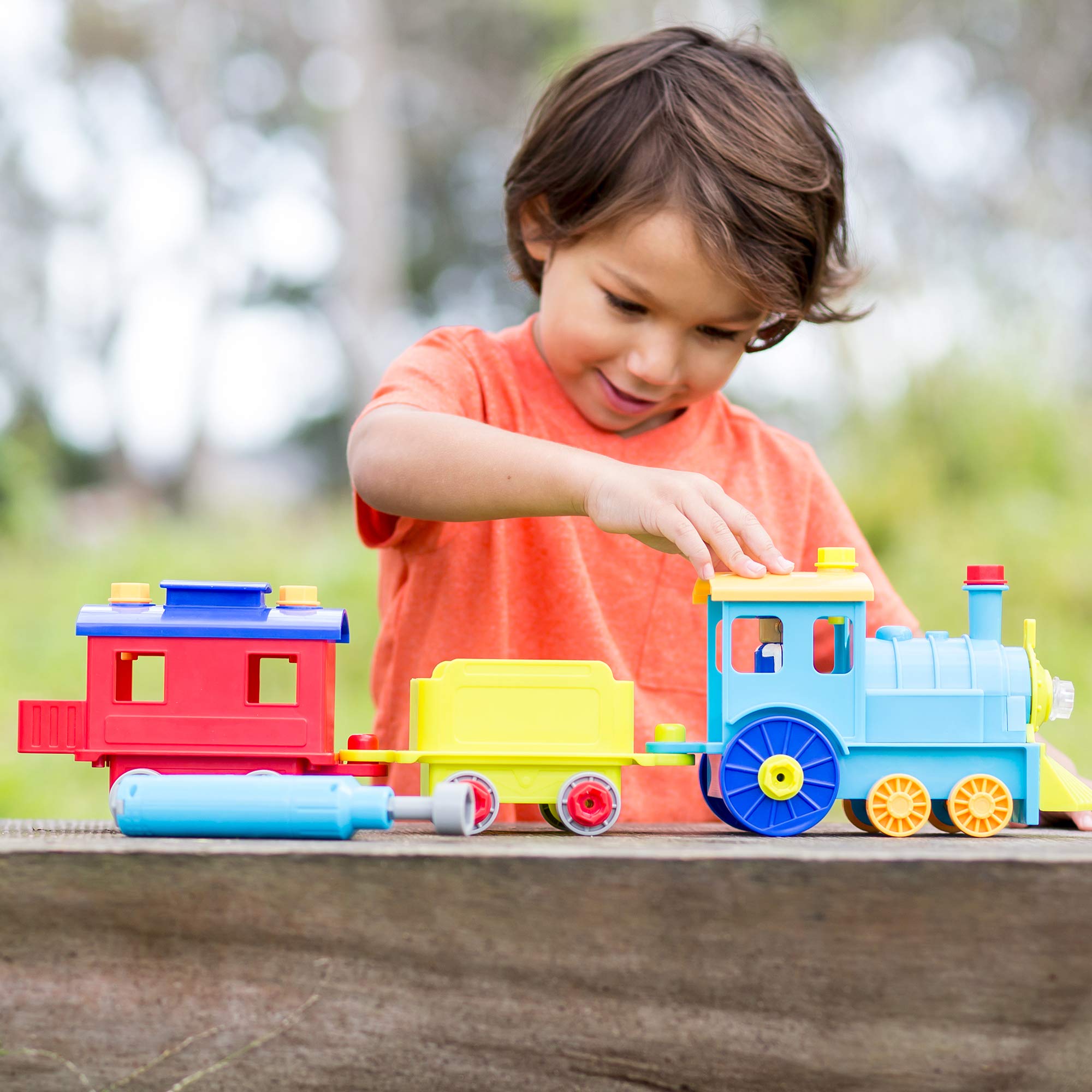 Educational Insights Design & Drill All Aboard Train, 30 Piece Take Apart Toy with Electric Drill Toy, STEM Toy, Gift for Boys & Girls, Ages 3+