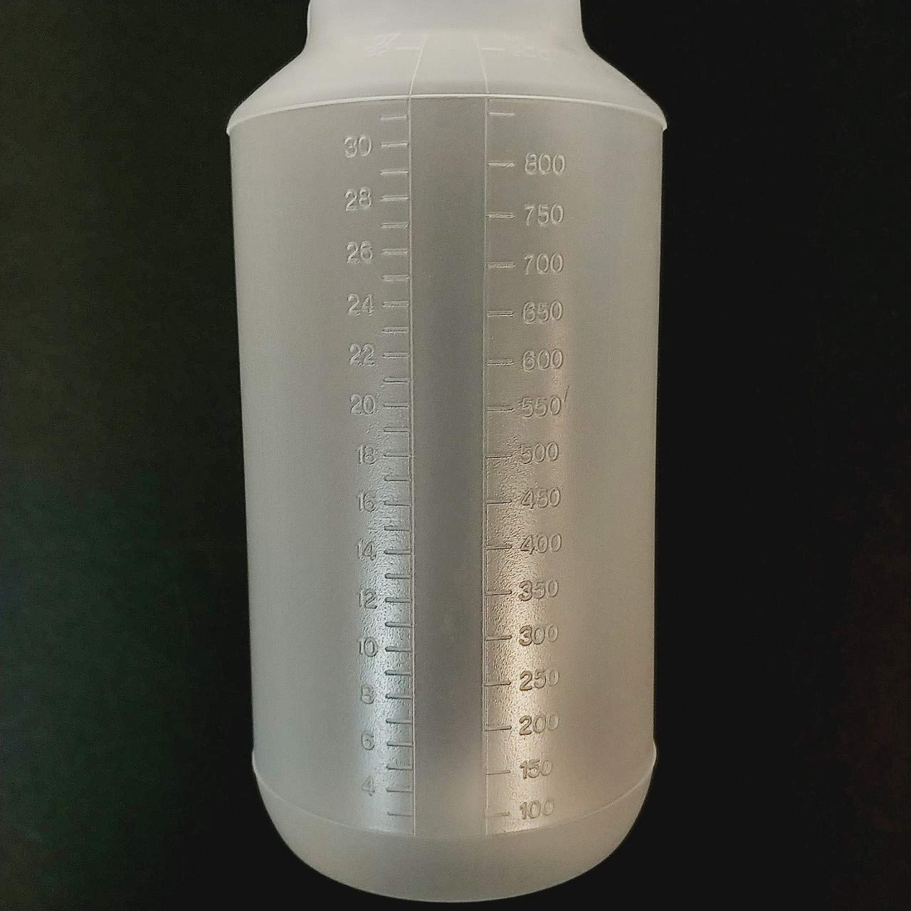 BTB Plastic Spray Bottle (3 Pack, 32 Oz, All-Purpose) Heavy Duty, HDPE Built Chemical Resistant, Leak Proof Design with Mist Stream and Off Trigger Setting - Ideal for Home, Garden, Work and More