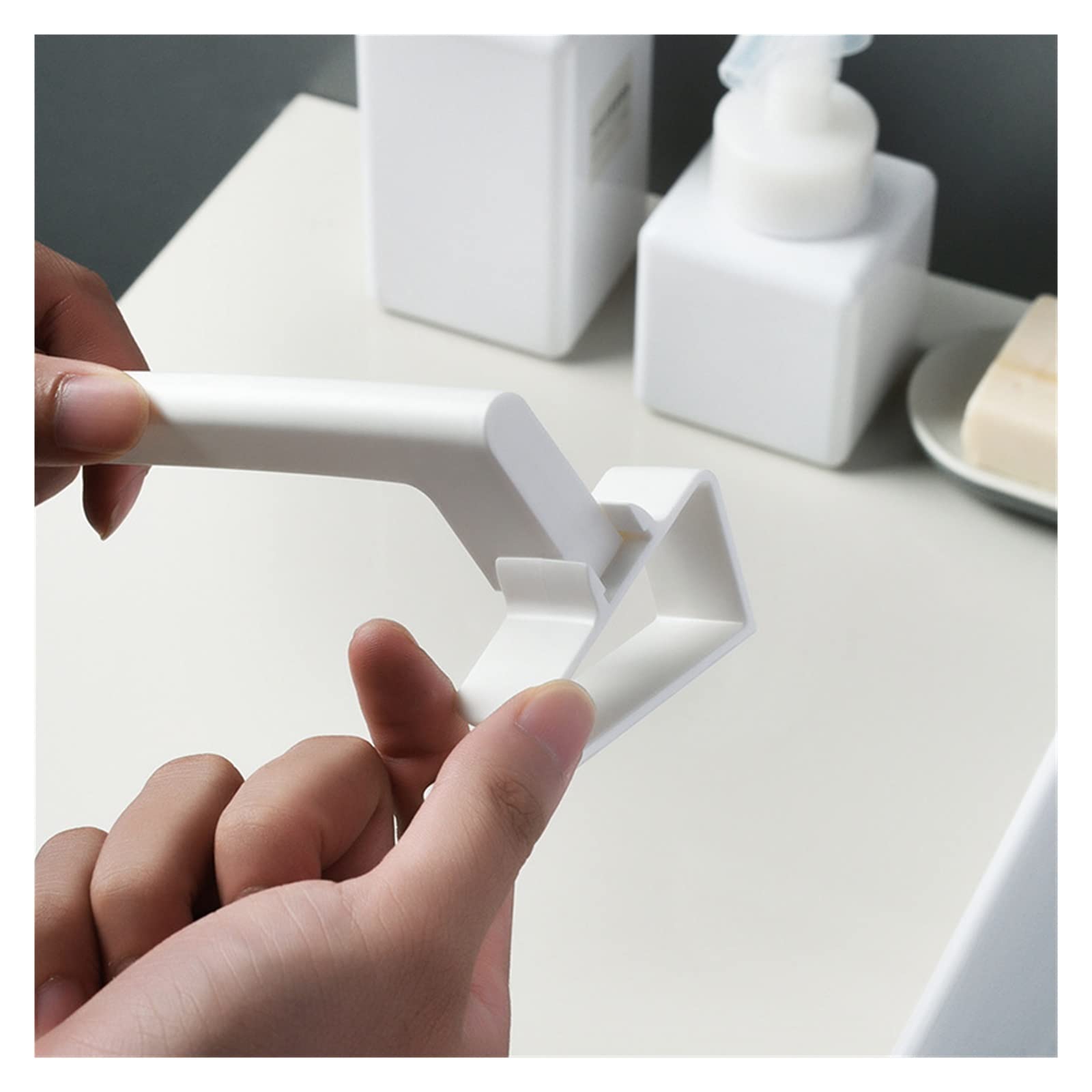 STARMS Simple Cabinet Door Single-Bar Towel Rack Kitchen Plastic Desktop Hanging Rag Rack Bathroom Non-Perforated Bath Towel Shelf