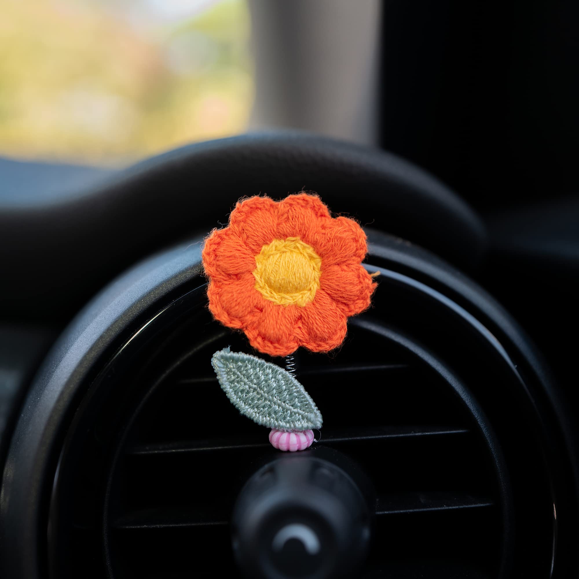 andorelse Cute Crochet Sun Flowers Shaking Bobbleheads for Car Interior Dashboard Decorations Accessories Home Office Desk Decor (7)